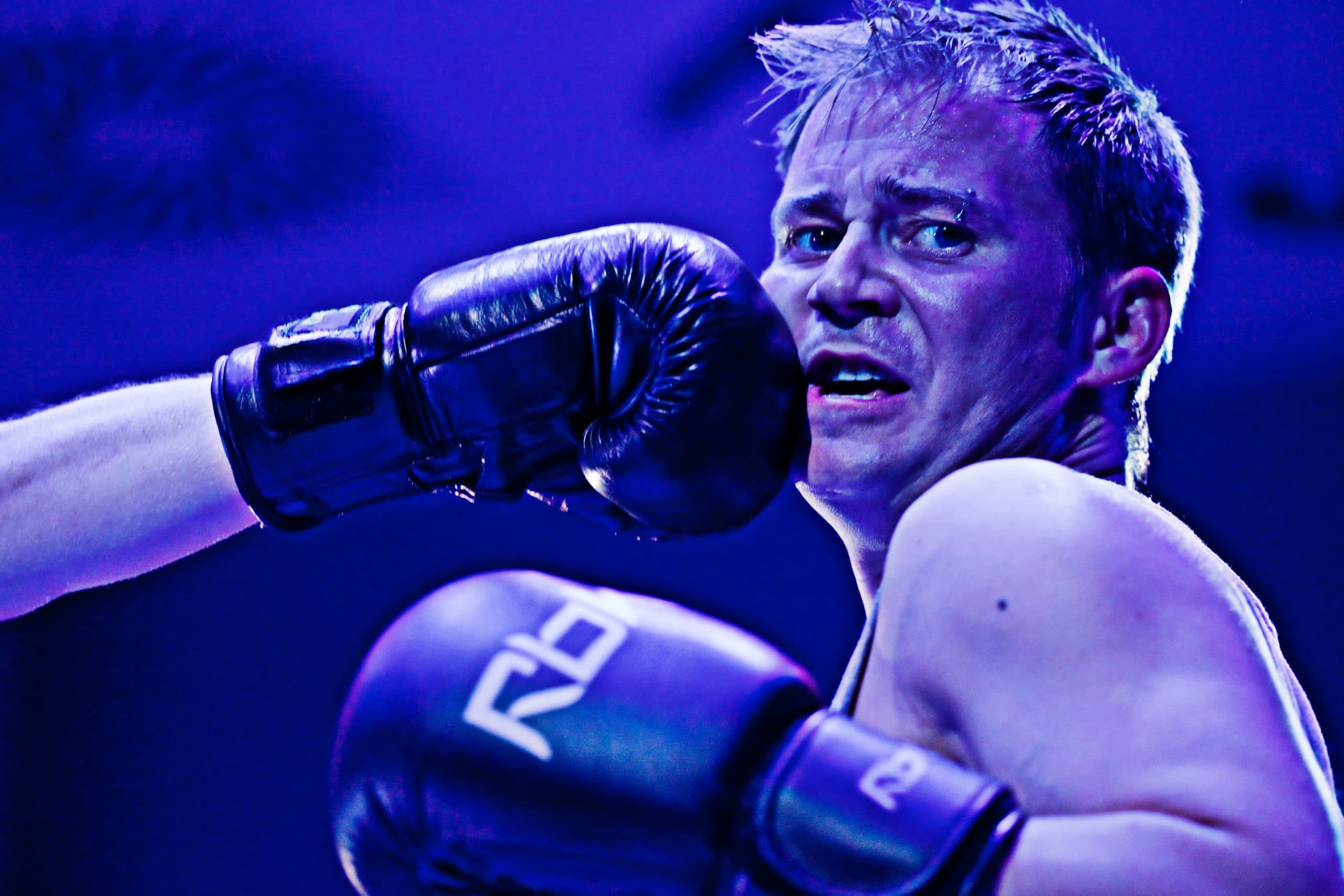 "Beautiful Burnout" at York Hall - Theatre reviews by Edward Lukes