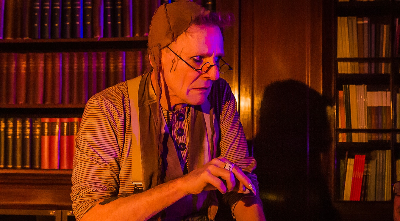 “The Time Machine” at The London Library - Theatre reviews by Edward Lukes