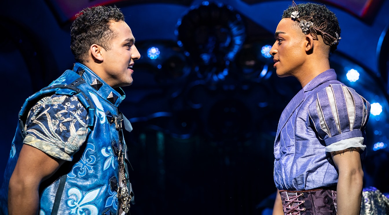 Juliet” at the Shaftesbury Theatre - Theatre reviews by Edward Lukes