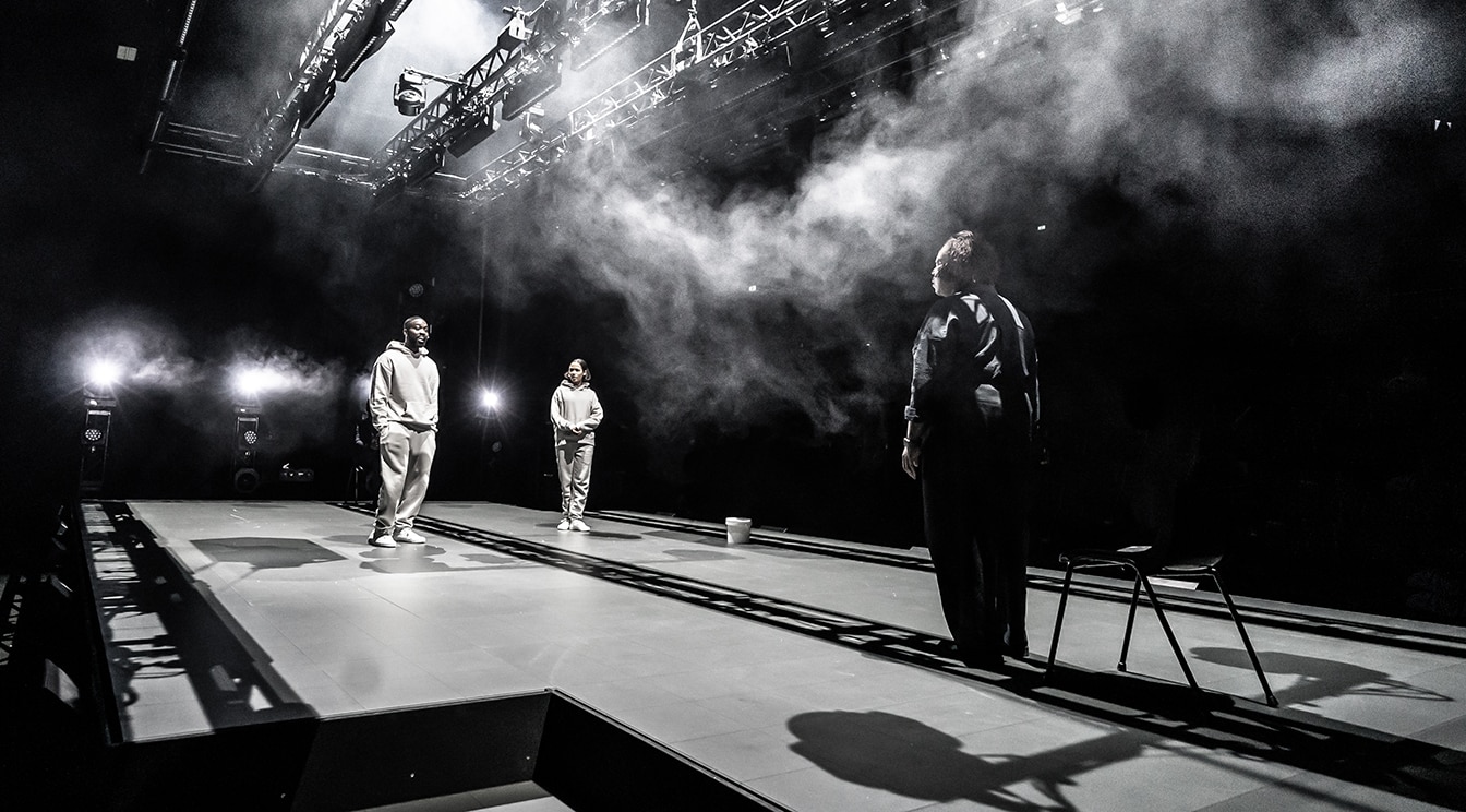 “The Effect” at the National Theatre - Theatre reviews by Edward Lukes