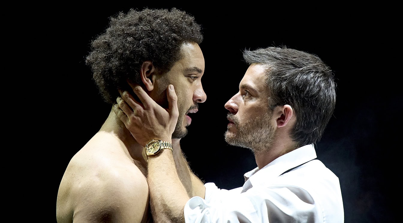 “Richard II” at the Bridge Theatre - Theatre reviews by Edward Lukes